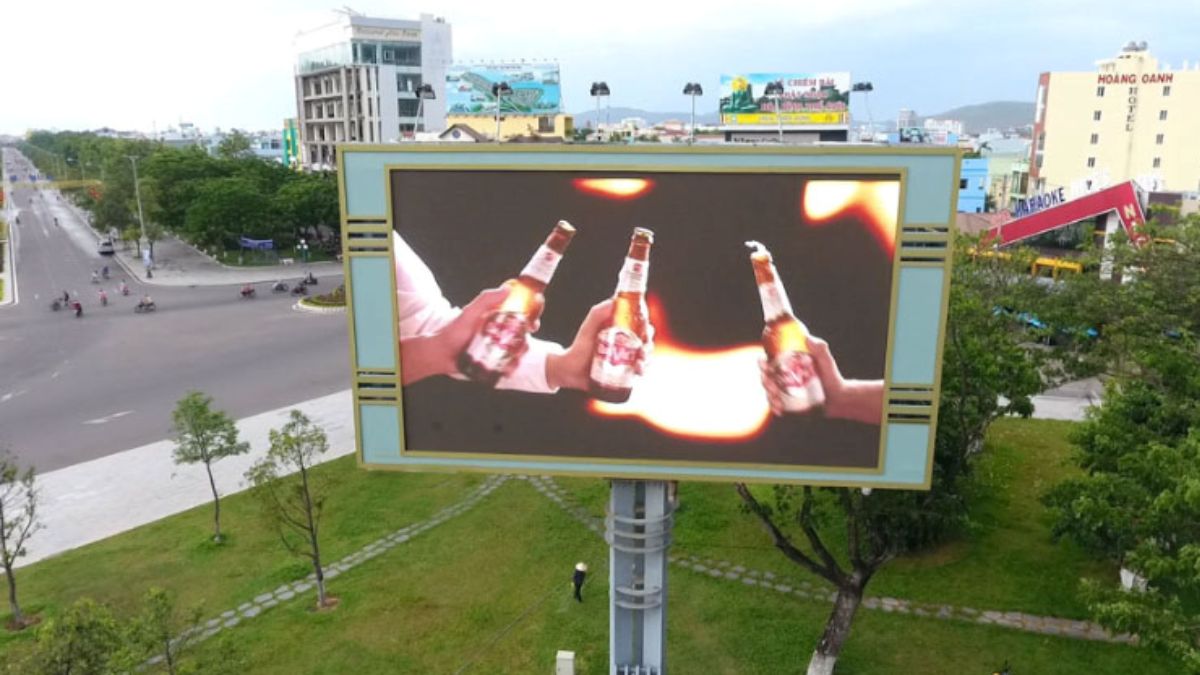 Màn hình LED ngoài trời (Outdoor) tại Sơn La - HCOM